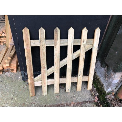Wide Pointed Picket Style Garden Gate 900mm Width | Forestrall Timber ...